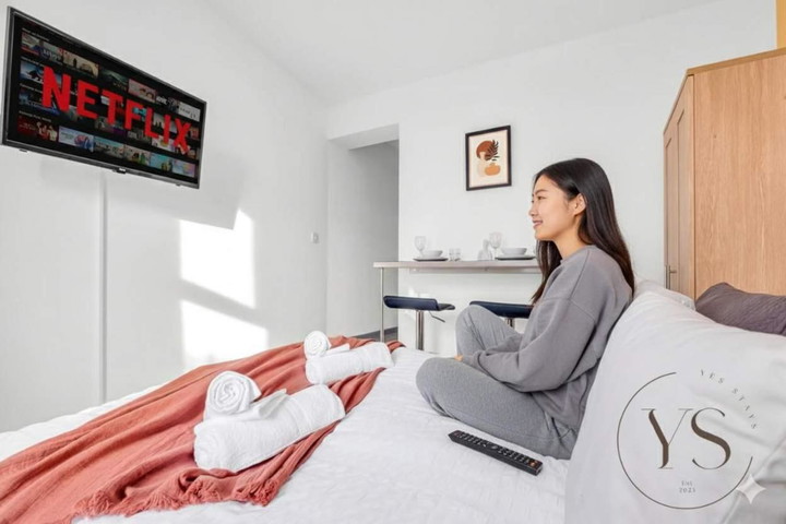 Sienna Suite 1e Near Alton Towers With Free Wi-fi And Netflix Access - 스토크온트렌트