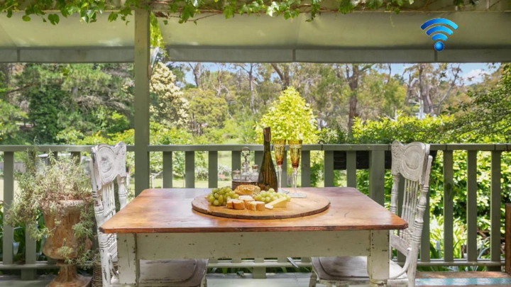 Saint Eloi Le Studio - Moss Vale