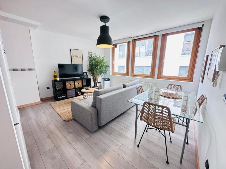 Atuairehome Plaza Mayor Iii Con Parking Incluido - Burgos