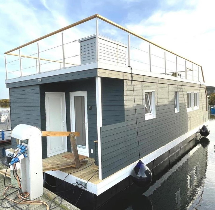 Hausboot Bruntje Mit Dachterrasse In Schleswig - Schleswig
