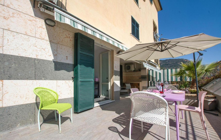 2 Bedroom Beautiful Apartment In Borgio Verezzi - Borgio
