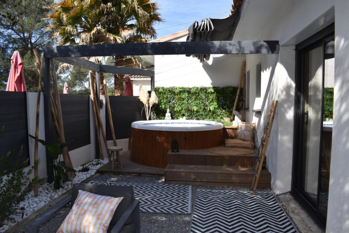Céven' Ô Calme Gîte T2 Avec Jacuzzi Privé, Piscine Et Jardin - Anduze