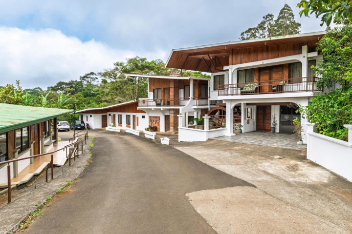 Hotel Ribera La Paz - Costa Rica