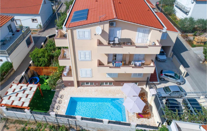 Cozy Apartment In Zadar With Wifi - Zara