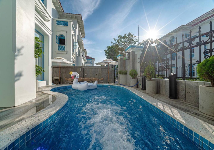 S Villa Ha Long - City Center, Near Beach - 6br Private Villa With Pool, Jacuzzi, Sauna, Karaoke - Hạ Long