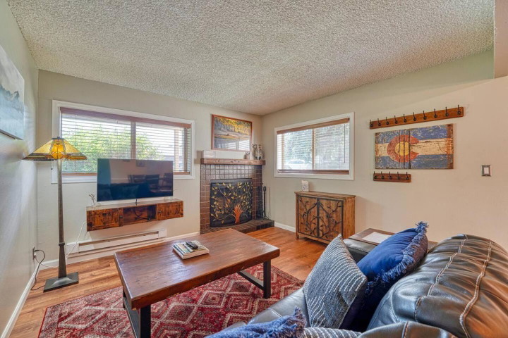 Riverfront Family-friendly Condo - Avon, CO
