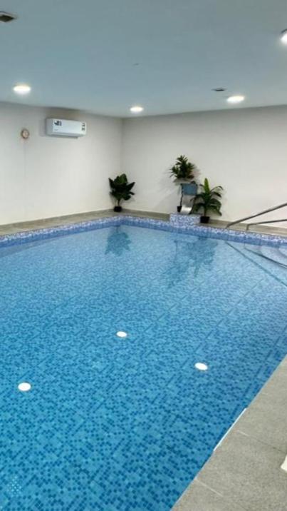 Al Hawli Pool Gathering - Oman