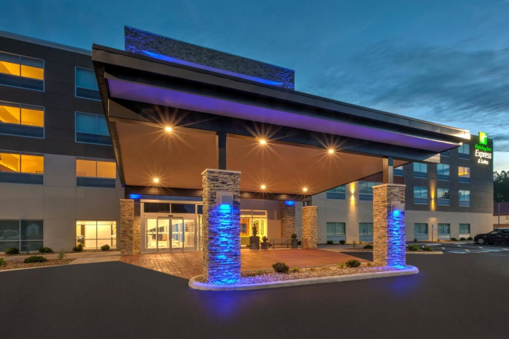 Holiday Inn Express & Suites - Milan - Sandusky Area By Ihg - Sandusky, OH