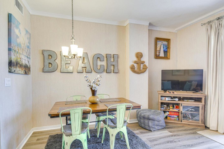Gulf Shores Condo W/ Balcony: 2 Mi To Fort Morgan! - Florida