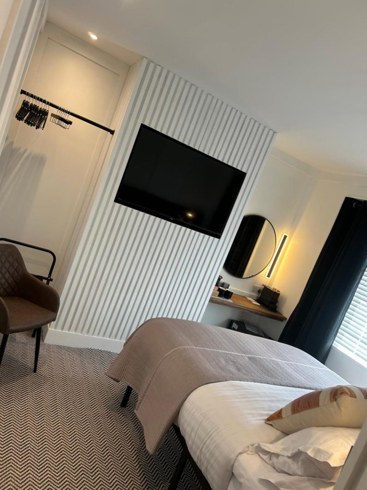 Bromielaw Room Only Accommodation - Seahouses