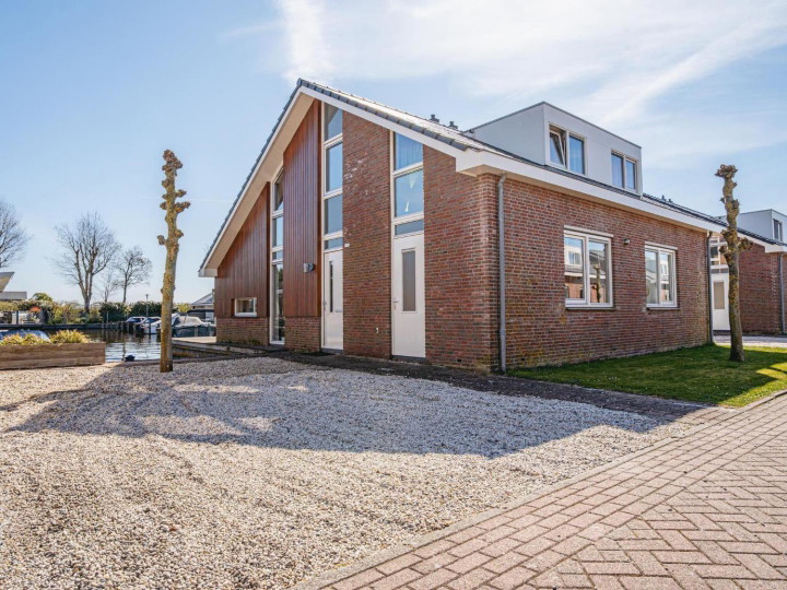 Houseboat In Waterpark With Private Dock - Zaandam
