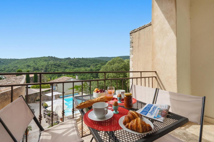 Le Capitaine Appartement Au Coeur Du Village De Bonnieux - Cadenet