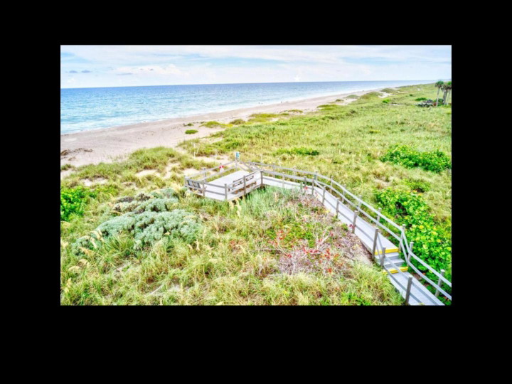 Oceanside Luxury King Villa - Fort Pierce, FL