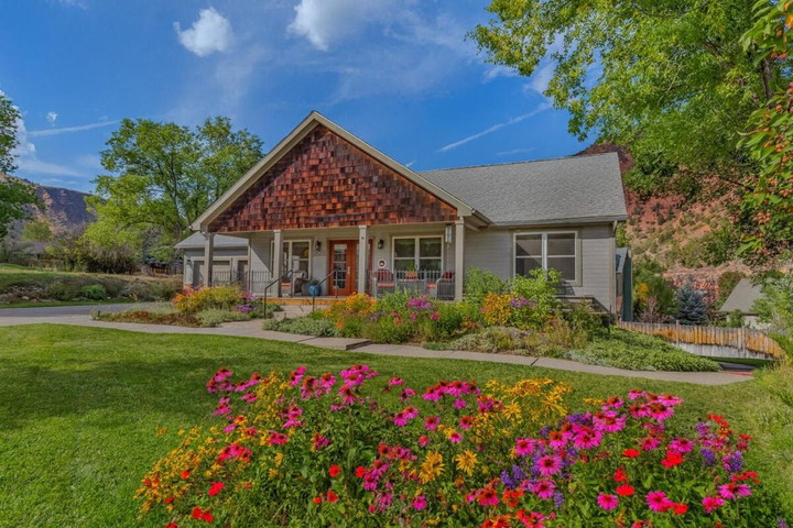 Cozy Home With Sauna 5 Bedrooms 3 Bathrooms Sleeps 12 - Glenwood Springs