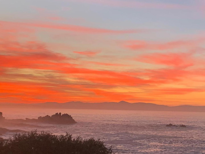 Boutique Ocean Views Guesthouse - Hermanus