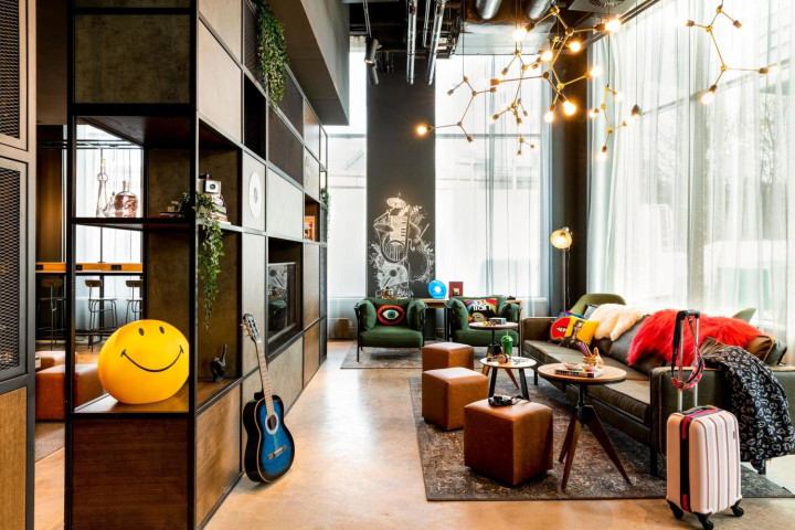 Moxy Glasgow Sec - Glasgow
