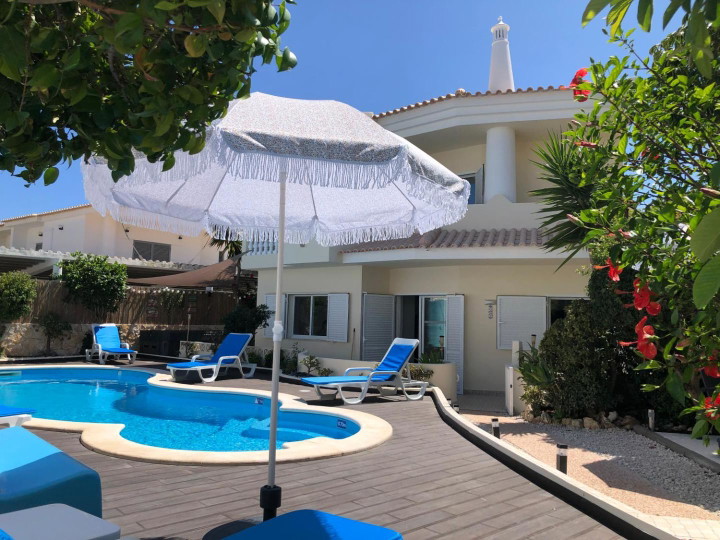 Vila Luisa Anabela Piscine Et Jacuzzi - Albufeira