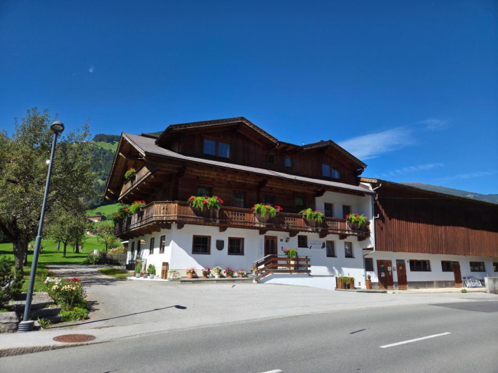 Oberstockachhof - Finkenberg