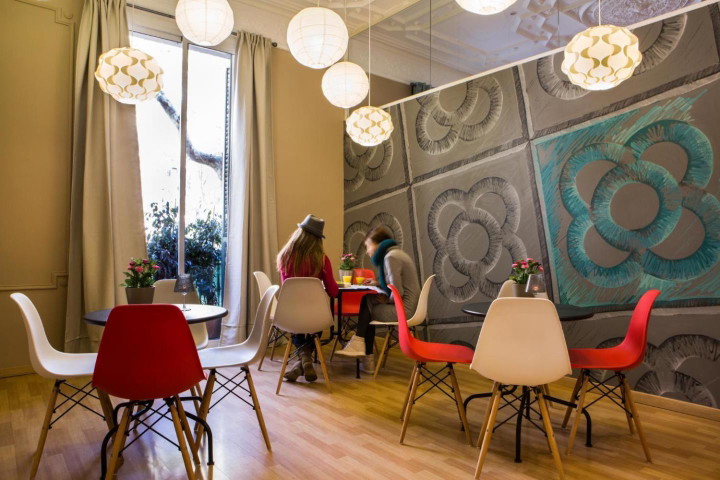 Born Barcelona Hostel - Barcelona