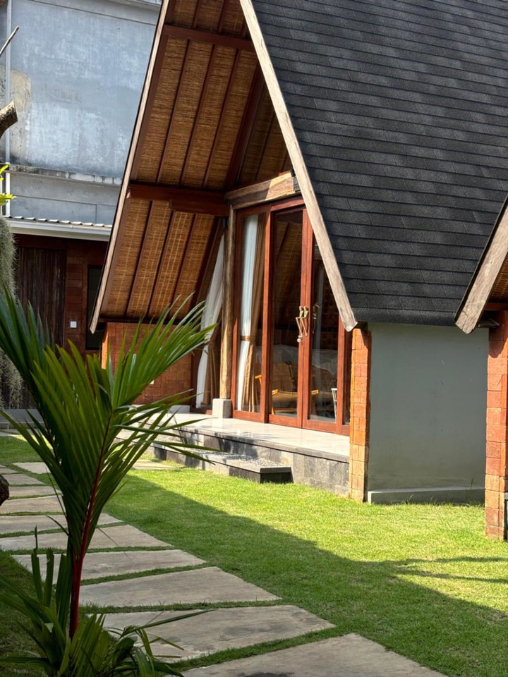 Louto Dmell Villa & Deluxe - Sanur