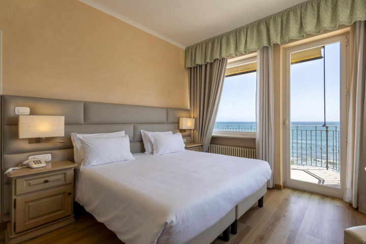 B&b Hotel Diano Marina Palace - Imperia