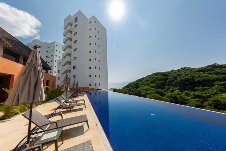 3br Sub-penthouse With Ocean Views! - La Cruz de Huanacaxtle