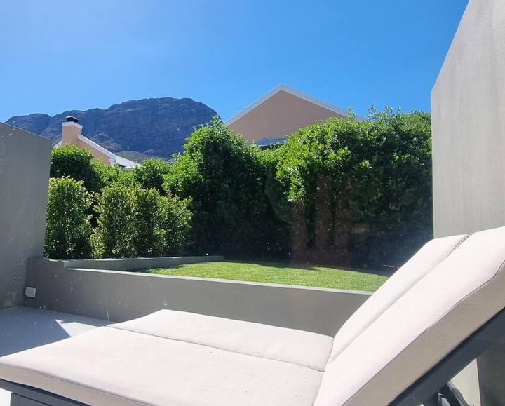 C'est La Vie 4 - Franschhoek