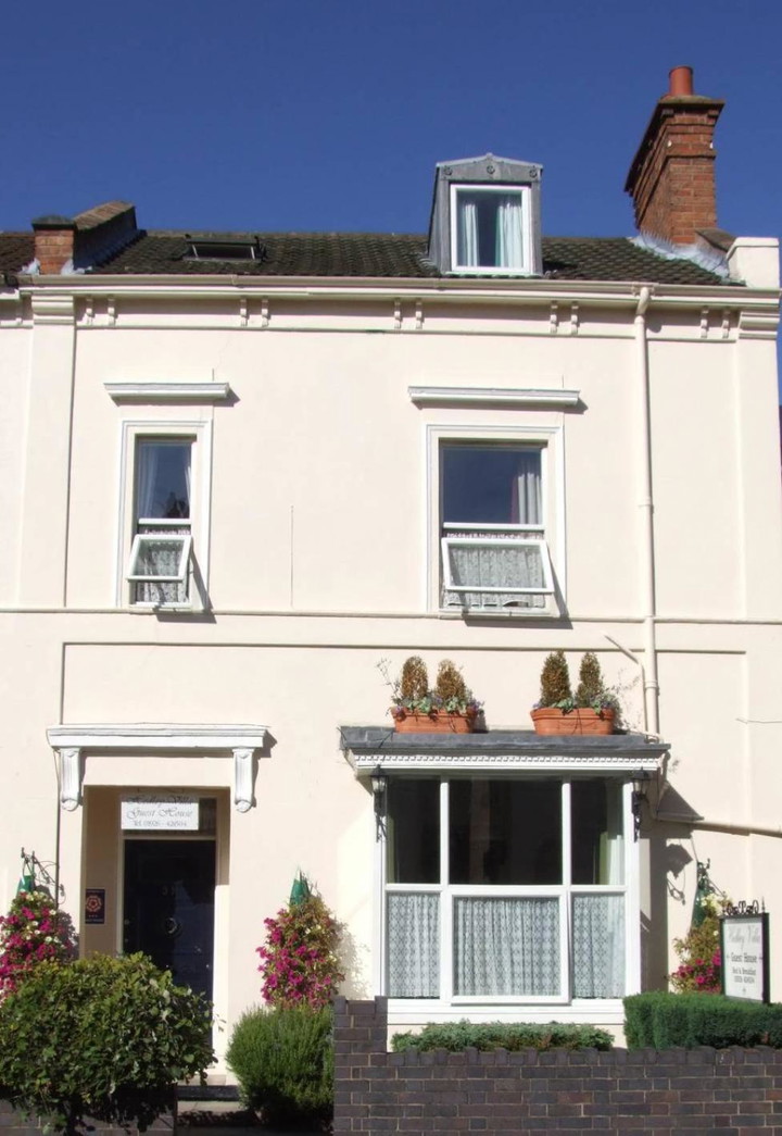 Hedley Villa Guest House - Coventry