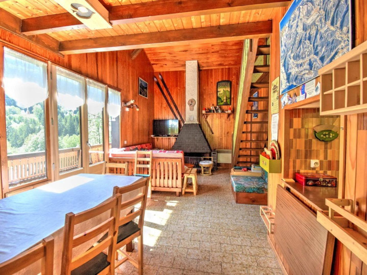 Chalet Indépendant à Morzine, 200m Du Téléphérique, Parking, Pour 10 Personnes - Avoriaz