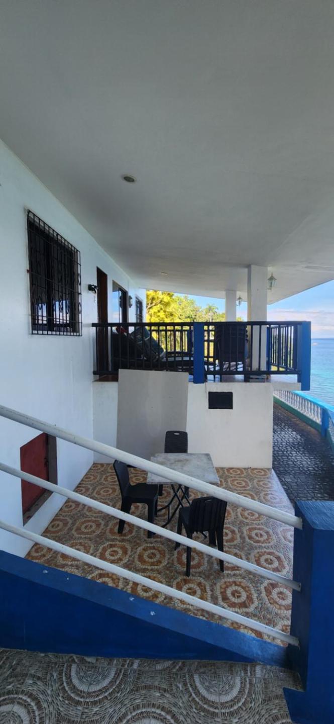 Sandra's Holiday House - Oslob