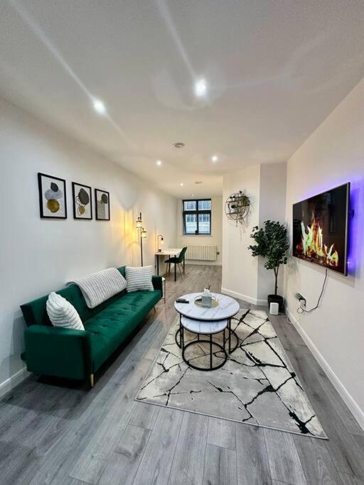 The Luxury Emerald Suite - 1bed - City Centre - Leicester