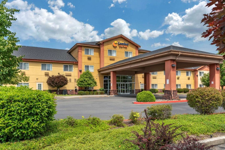 Comfort Suites Salem - Oregon
