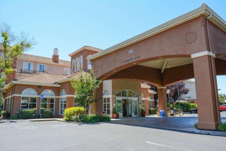 Hilton Garden Inn Napa - Yountville, CA