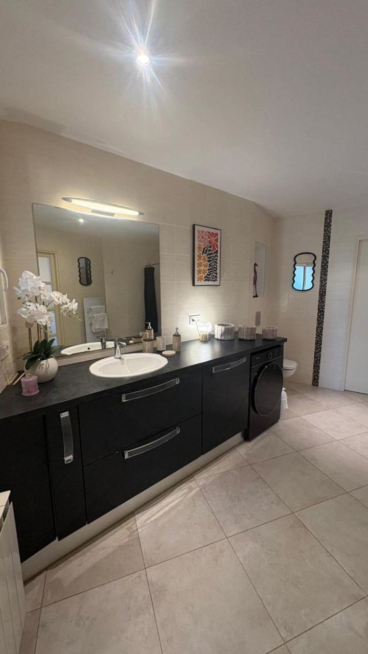 Rez De Jardin Dans Villas Calme 100 M2 - Cap Estérel