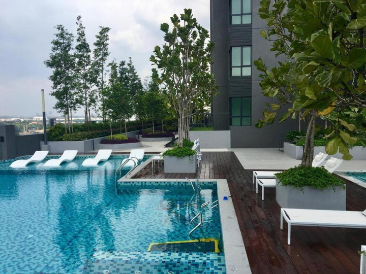 Luxury Homestay At Emira Residence - Kota Damansara