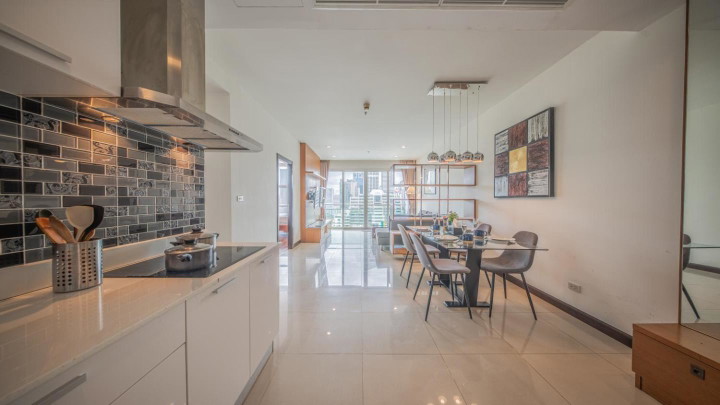 Prime 11, High Floor Over Pool, 2 Br, 2 Balcony - Bangkok