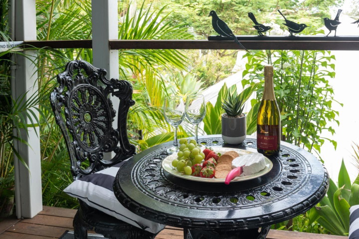 Contemporary Studio In The Heart Of Paddington By Custom Bnb Hosting - Brisbane