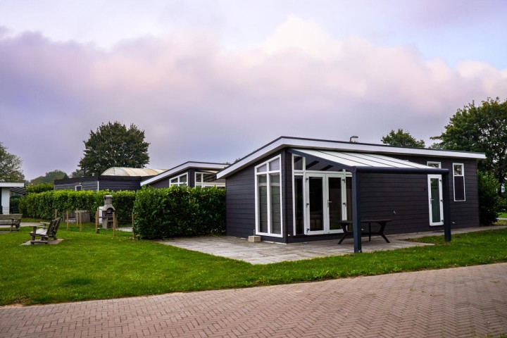 Vakantiehuis Met Vijverzicht - Nederland