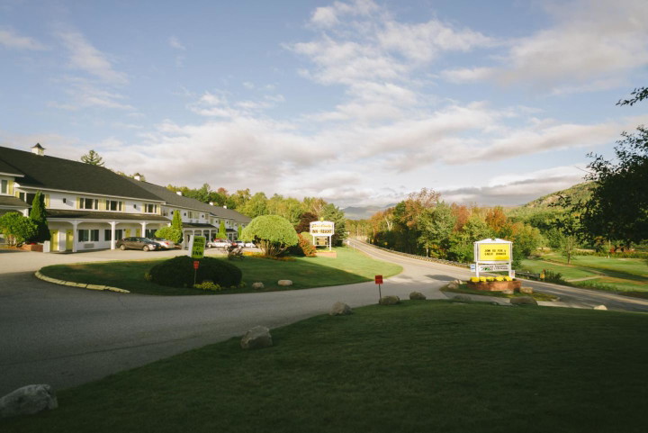 Town & Country Inn & Resort - New England