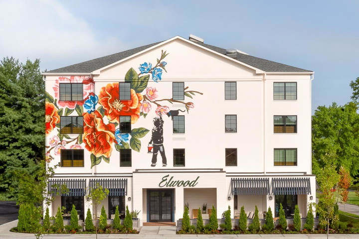 Elwood Hotel & Suites - Lexington, KY