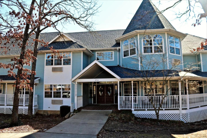 Bradford House Bed And Breakfast - Branson, MO