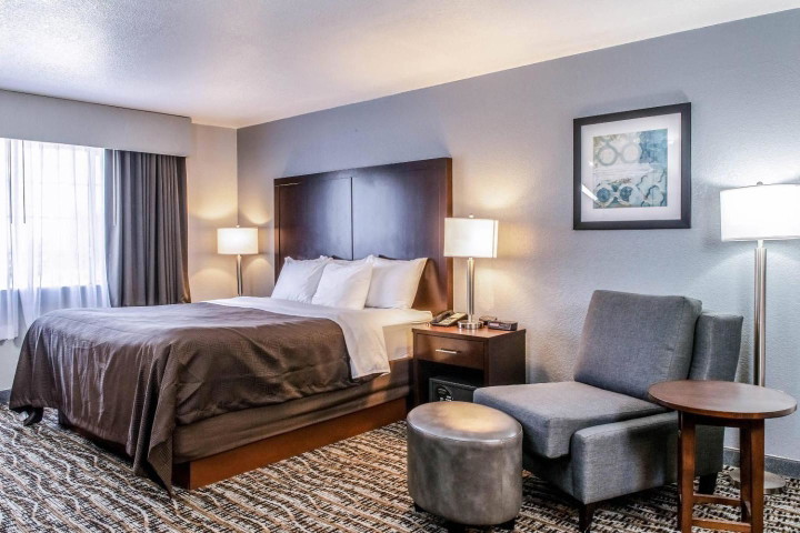 Clarion Hotel By Humboldt Bay - Arcata, CA