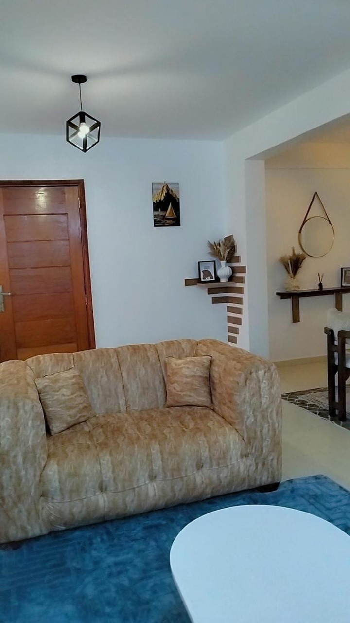 Kenmire Homes Airbnbs, Your Key To Comfort - 케냐