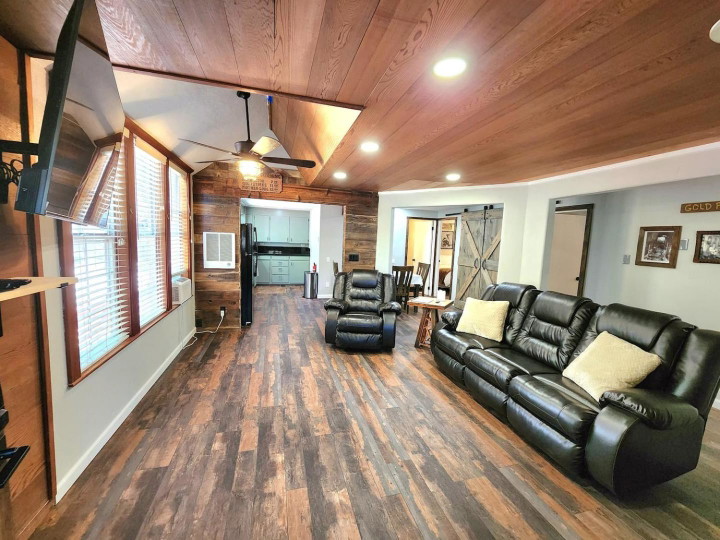 Miners Suite-centrally Located In Shaver Lake - California
