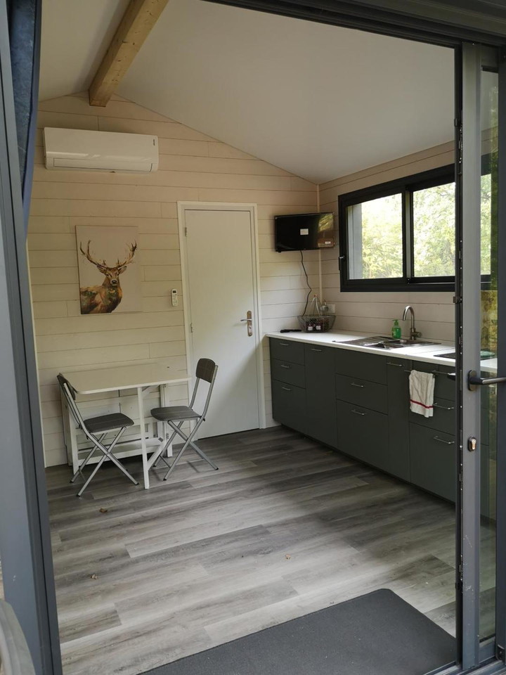 Lodge Avec Terrasse - Allier