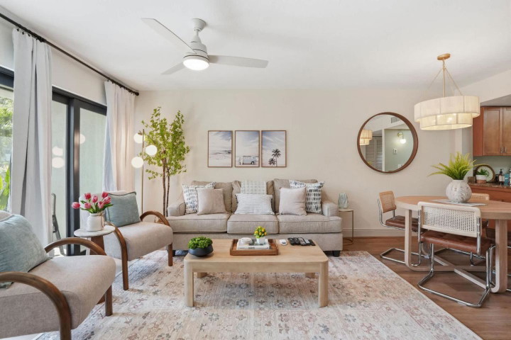 B-115 - Totally Updated - First Floor- Sleeps 6 - Naples, FL