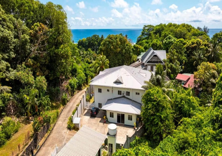Dovass Self Catering Apartments - Mahé