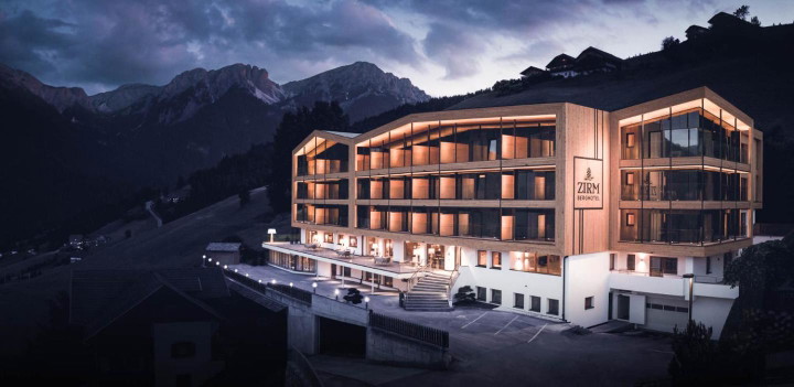 Kronplatz-resort Berghotel Zirm - San Vigilio di Marebbe