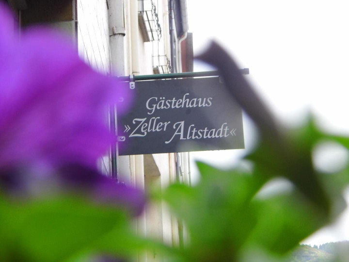 Gästehaus Zeller Altstadt - Hahn