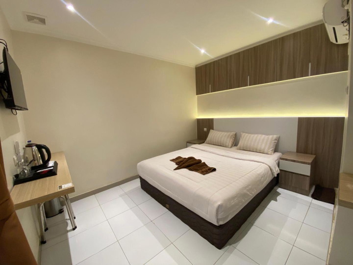 Hotel Paris Santika - Indonesia